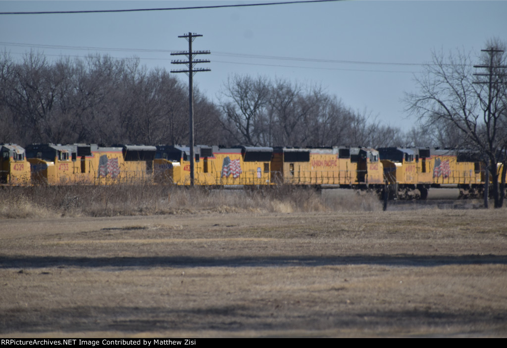 UP 4733 4825 4342 4007